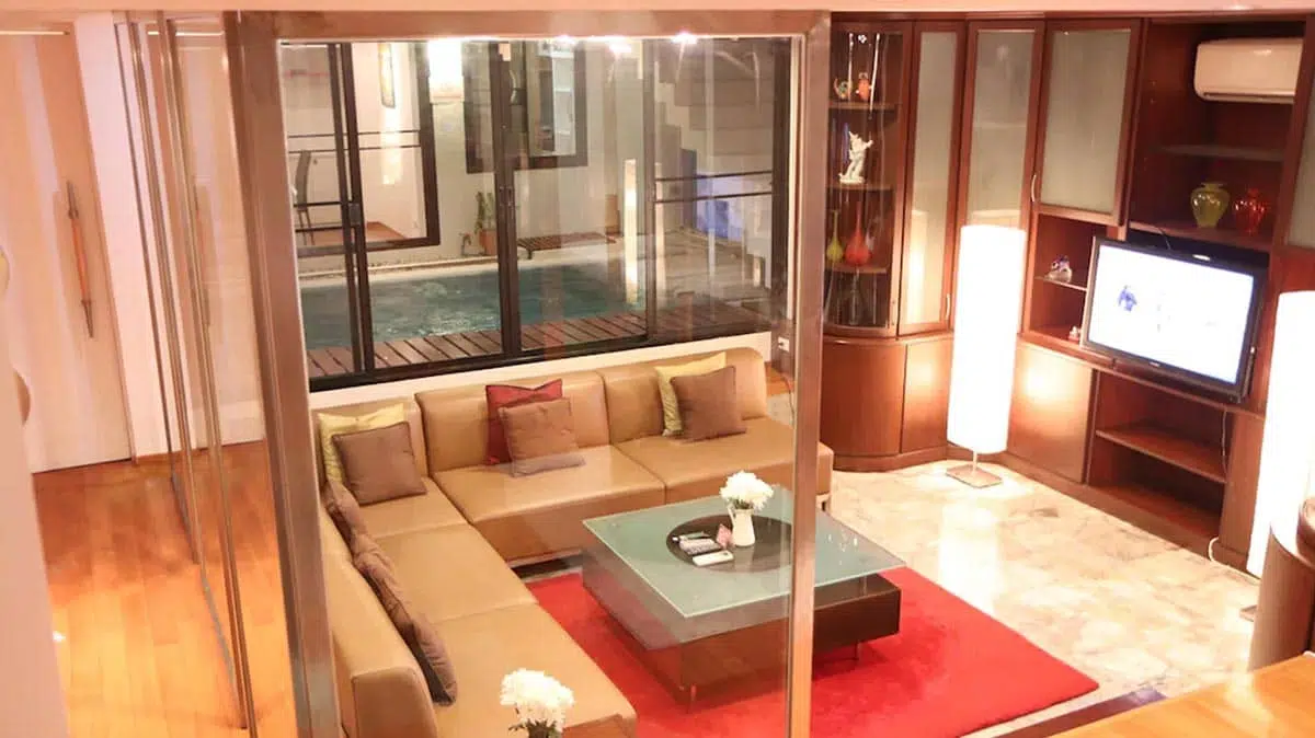 Best Villas in Bangkok For Your Stay + Top 3 Party Villas